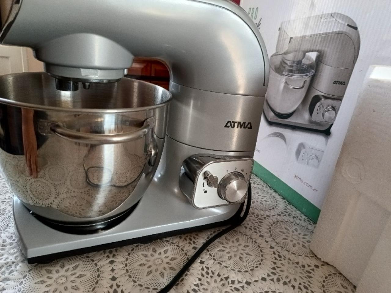 Batidora Atma Orbital De Pie Digital Con Bowl Semi Nueva - Comprá en San Juan