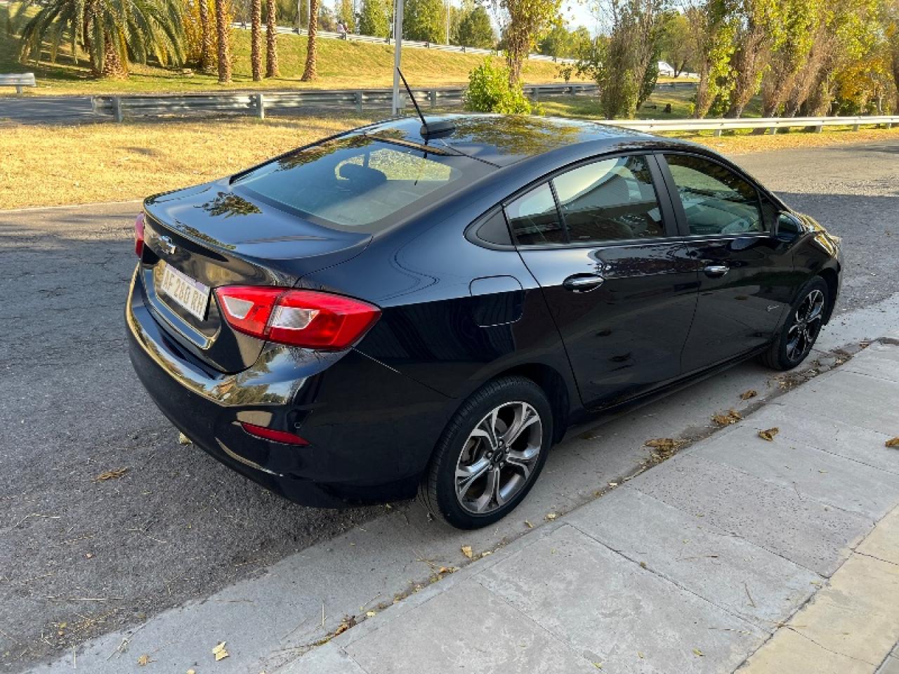 Chevrolet Cruze Midnight 2022 At. 54.000 Km - Comprá en San Juan